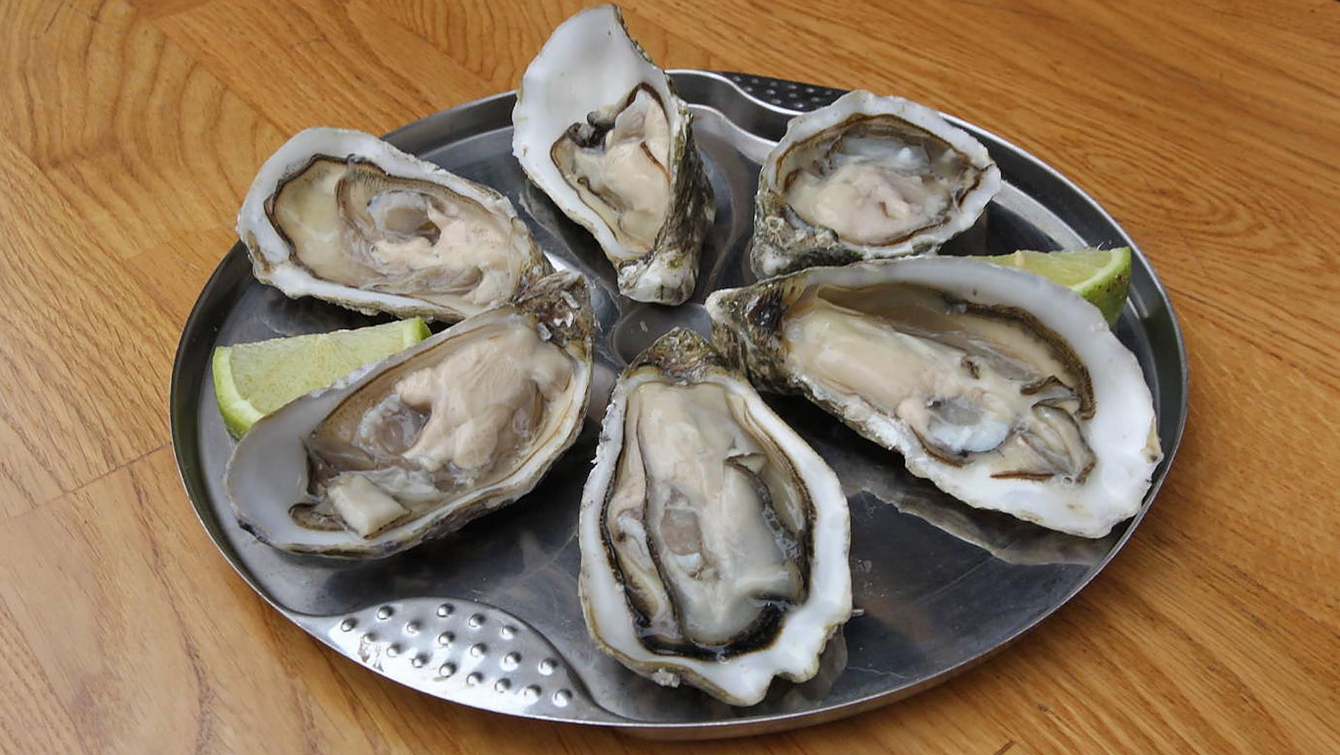 Las ostras se ponen de moda en Vitoria | El Correo